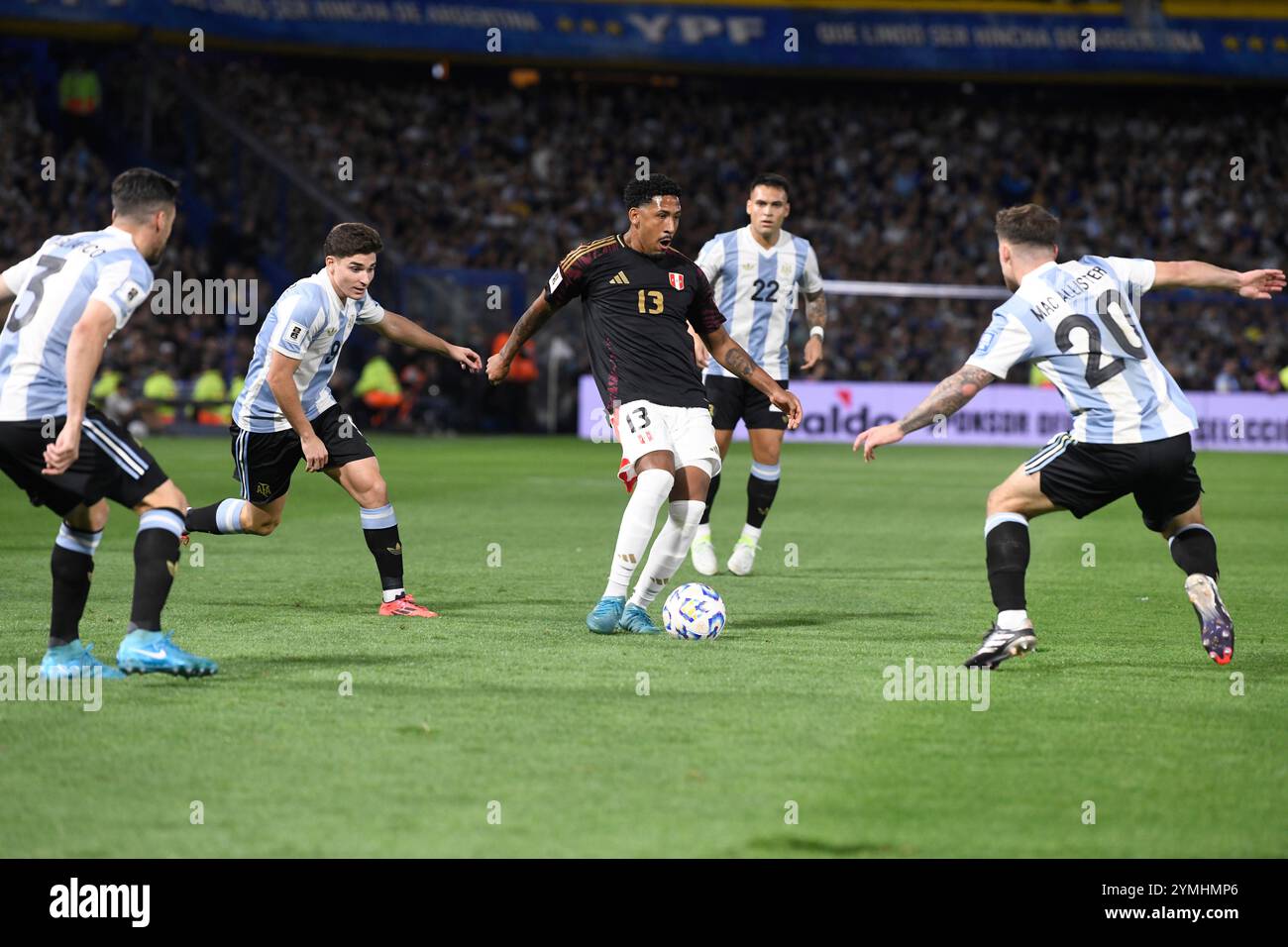 BUENOS AIRES, ARGENTINA - NOVEMBER 19: Jesus Castillo of Peru and ...