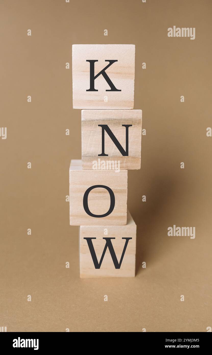 Know symbol wooden blocks hi-res stock photography and images - Alamy