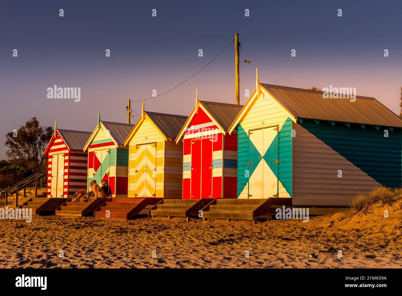Colourful and iconic bathing boxes on Brighton's Dendy St Beach in ...