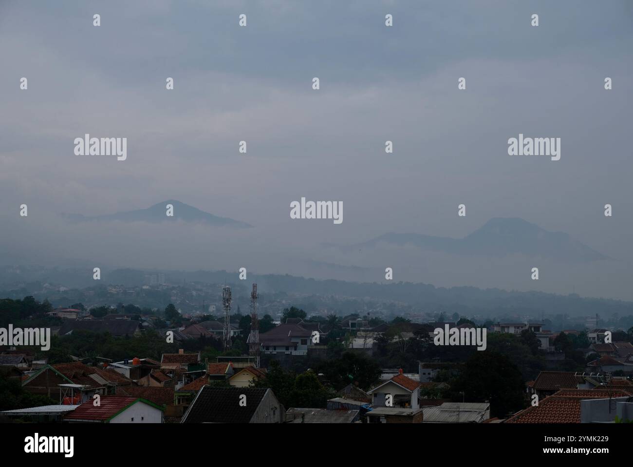 Dago atas hi-res stock photography and images - Alamy