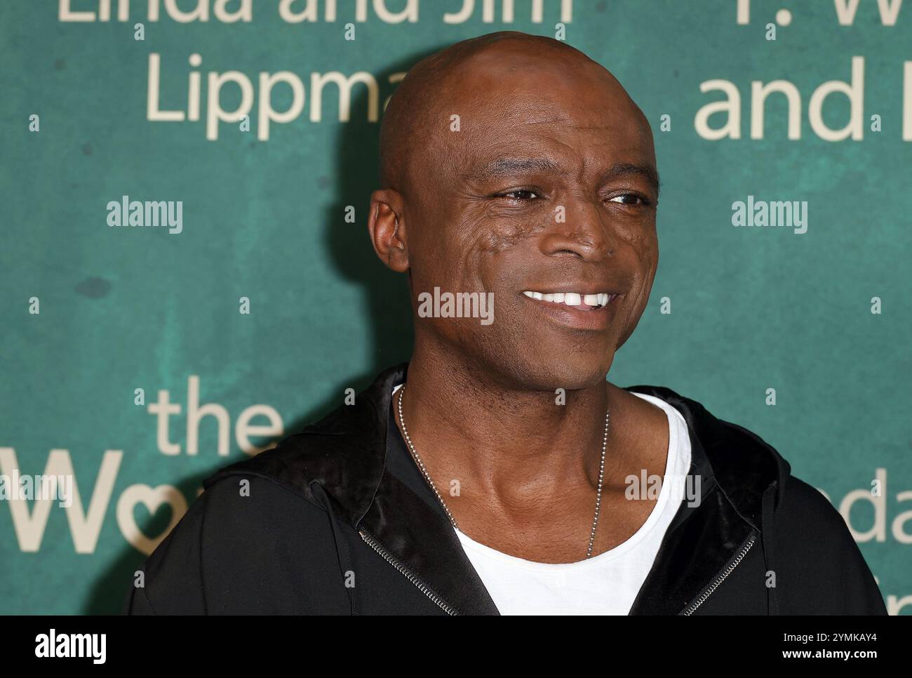 Seal arrives at Women's Guild The Enchanted Ball held at The Beverly ...