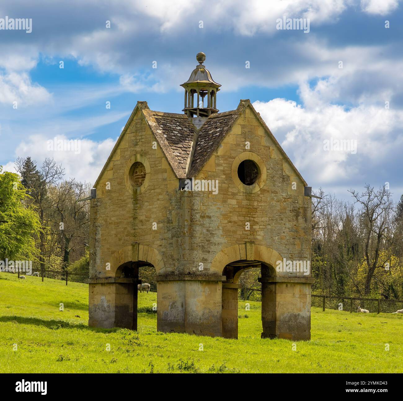Chastleton house, Historical landmark in Chastleton, England ...
