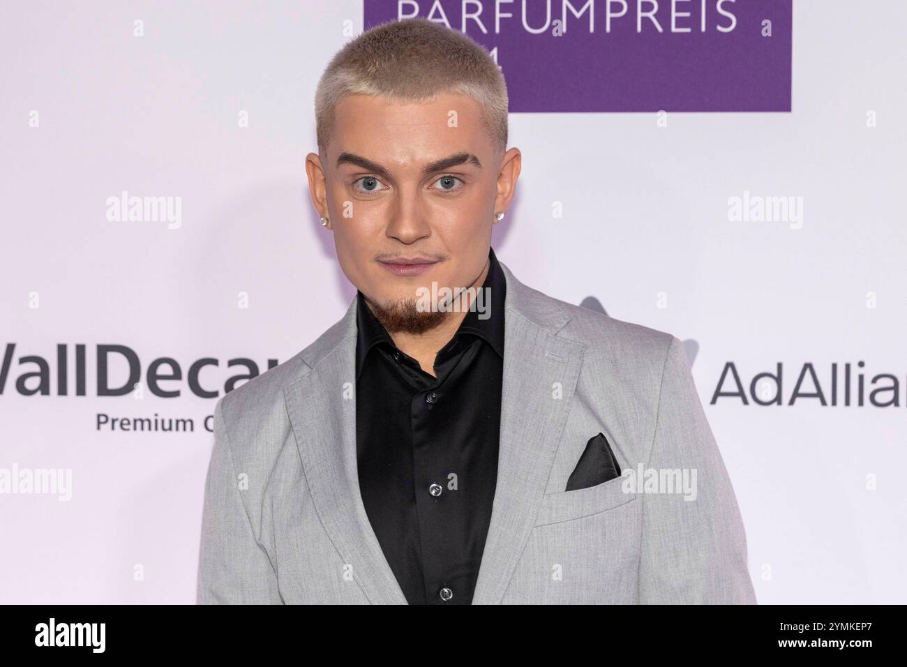 Influencer Tim Twenty4tim Kampmann bei den DUFTSTARS 2024 - Deutscher ...