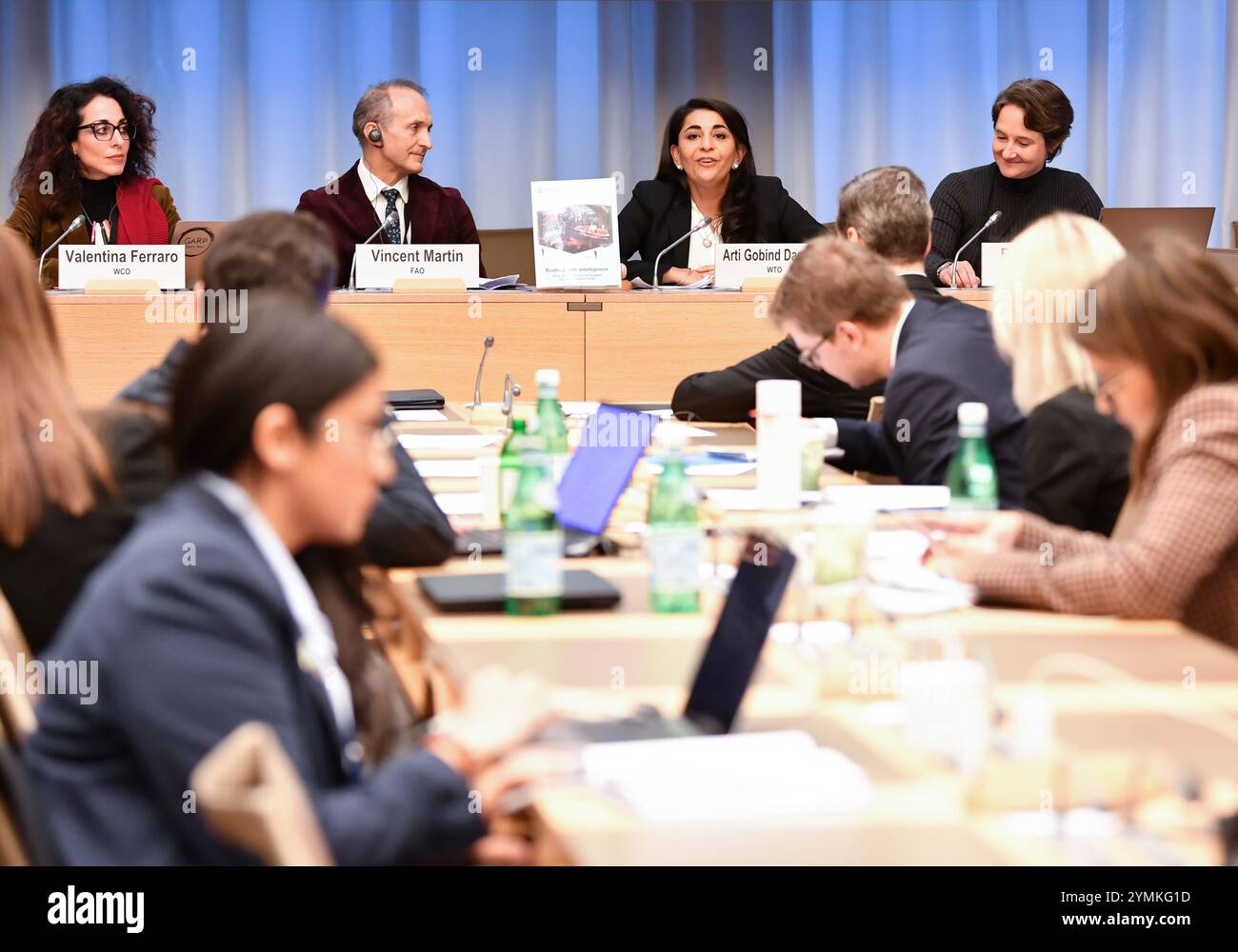 Exploring geneva hi-res stock photography and images - Alamy