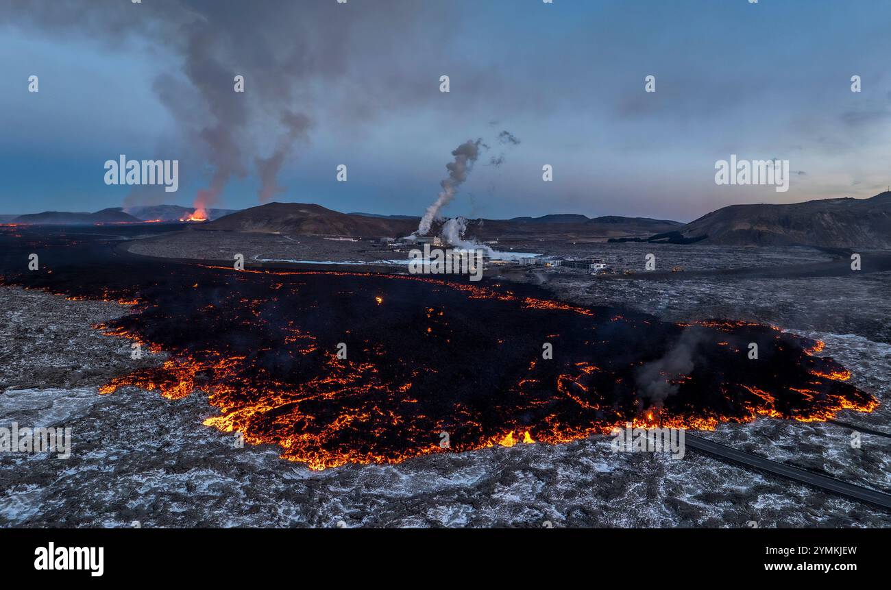 CORRECTS POSITION OF LAGOON AREA -Panoramic view of the eruption site ...