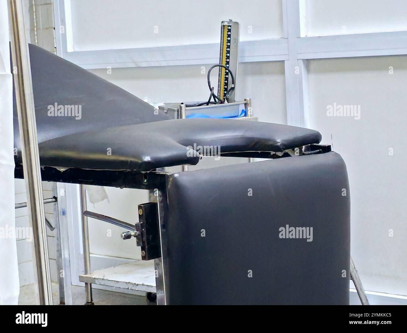 Cairo, Egypt, November 9 2024: gynecological examination table in a ...