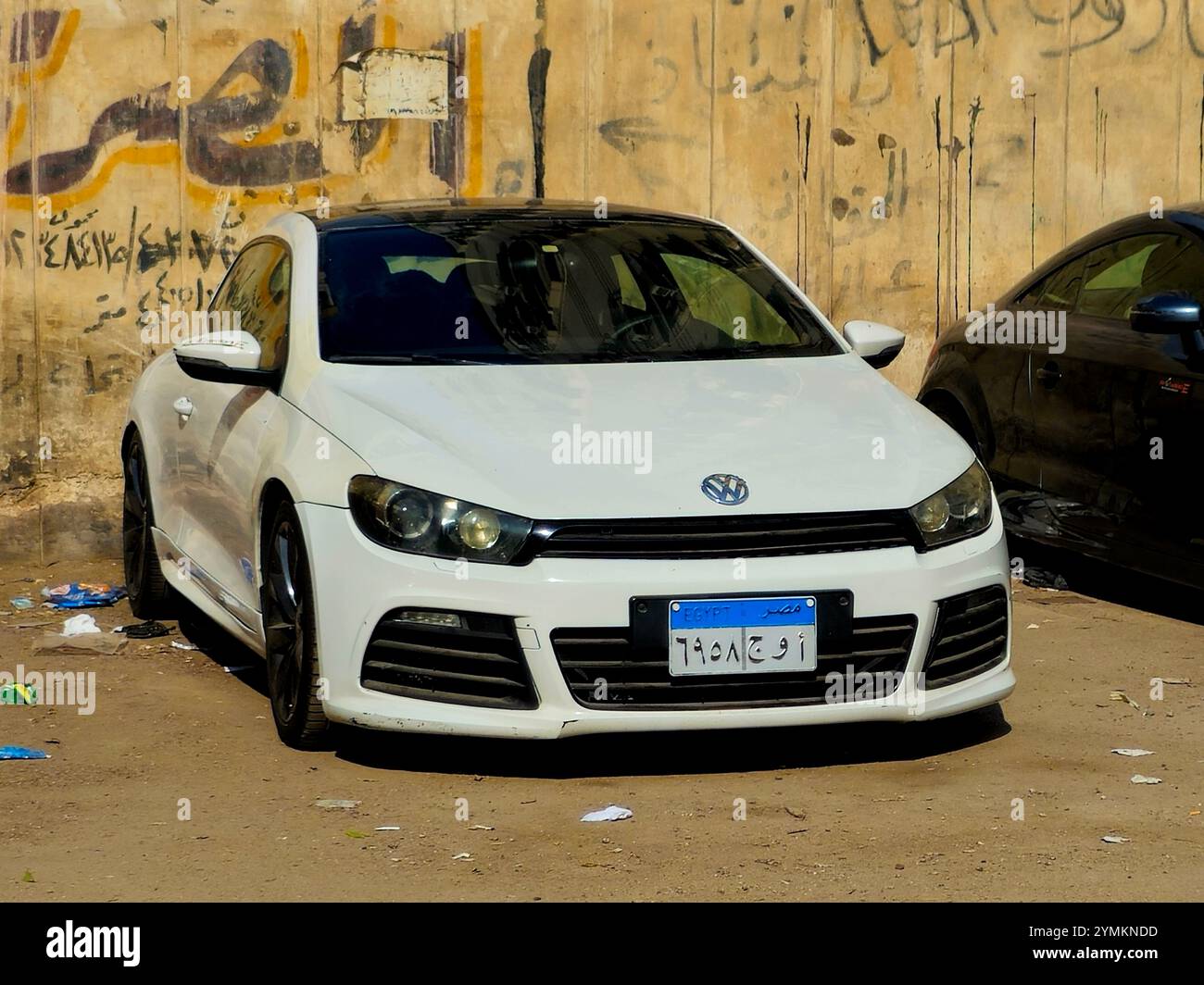 Egyptian car number plate hi-res stock photography and images - Alamy