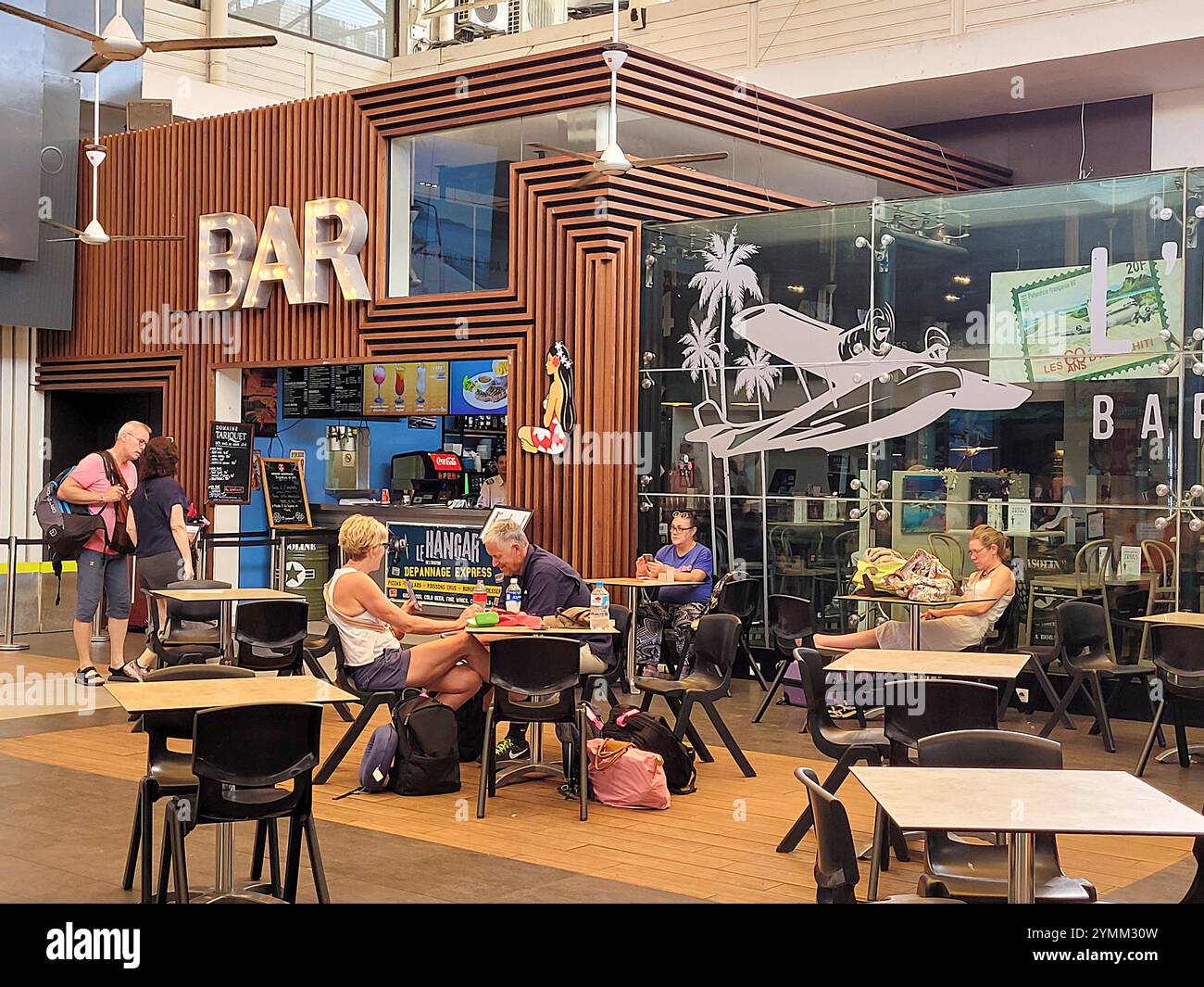 Papeete airport hi-res stock photography and images - Alamy