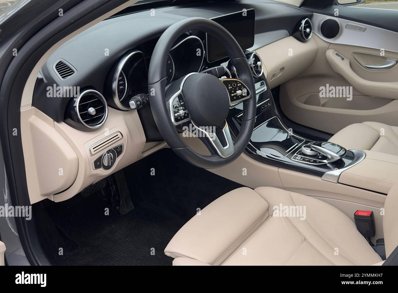 Ohne logos hi-res stock photography and images - Alamy