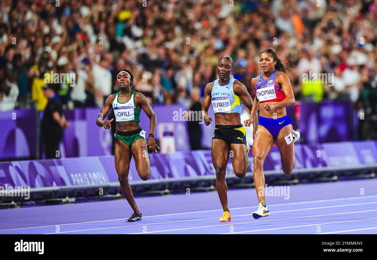 Gabrielle Thomas winning in the 200 meters relay at the Paris 2024 ...
