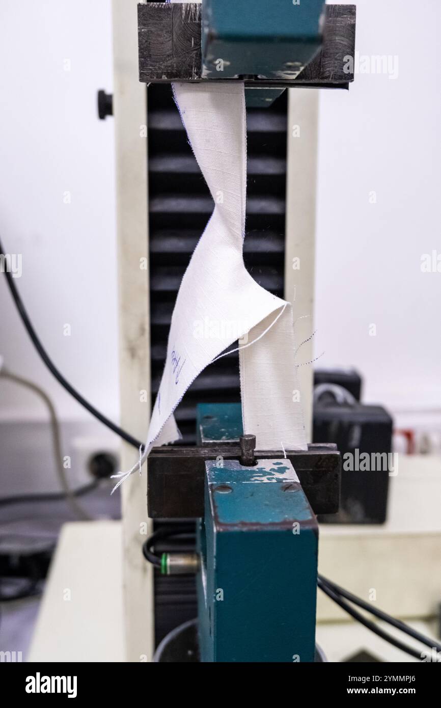 High tech factory quality control hi-res stock photography and images ...