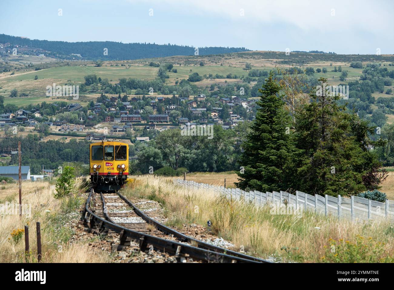 Err (south of France): The Yelow Train *** Local Caption *** Stock ...