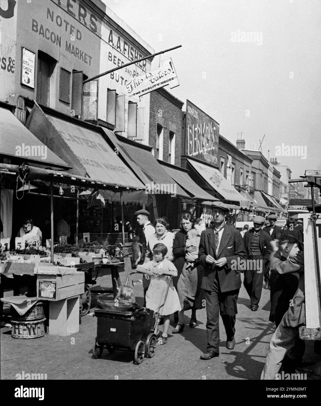 market stalls,East End of London,1930's Stock Photo - Alamy
