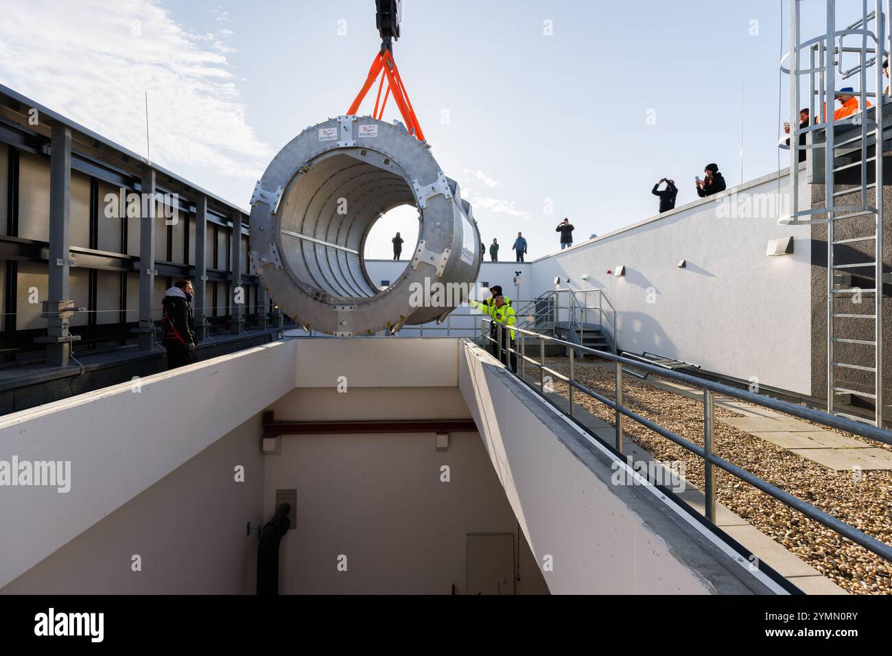 22 November 2024, Rhineland-Palatinate, Mainz: The approximately 21 ...
