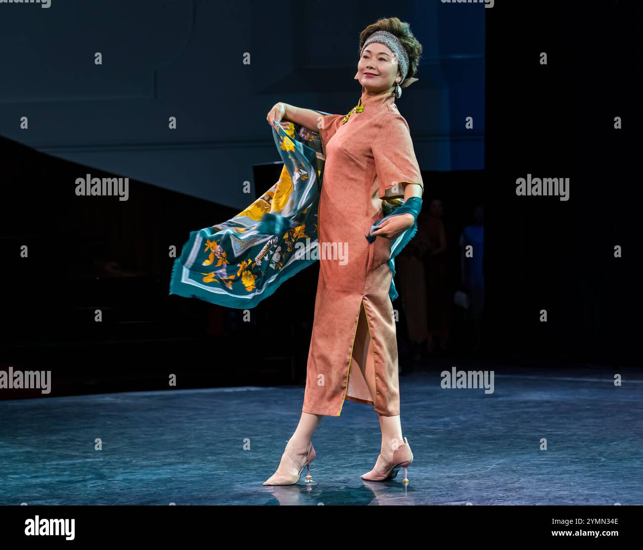 Chinese woman Cheongsam fashion show, Edinburgh Festival Fringe by ...