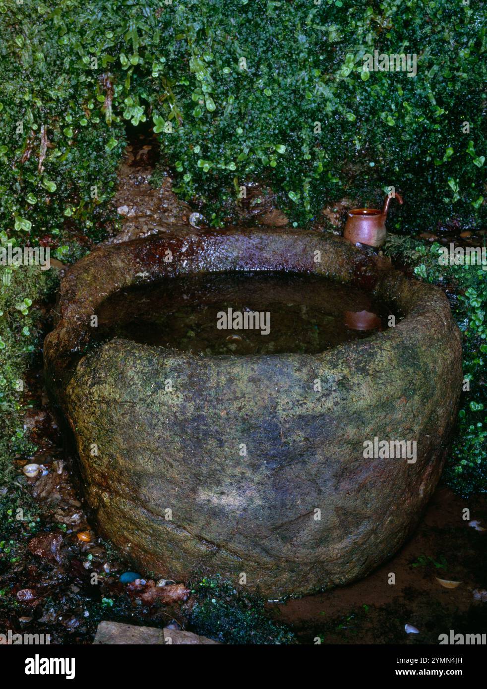 St nonna's well cornwall hi-res stock photography and images - Alamy