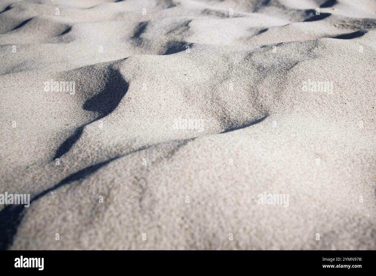 Empty abstract exotic shore beach hi-res stock photography and images ...