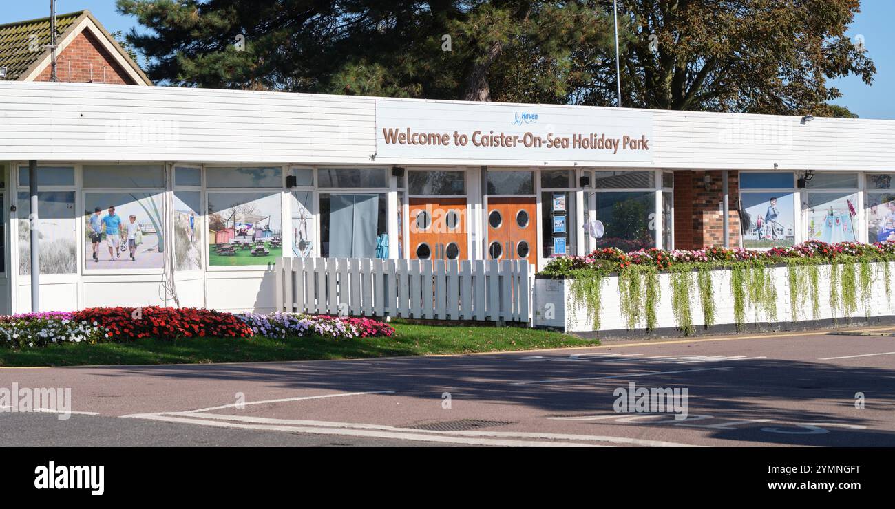 Caister on sea holiday park hi-res stock photography and images - Alamy
