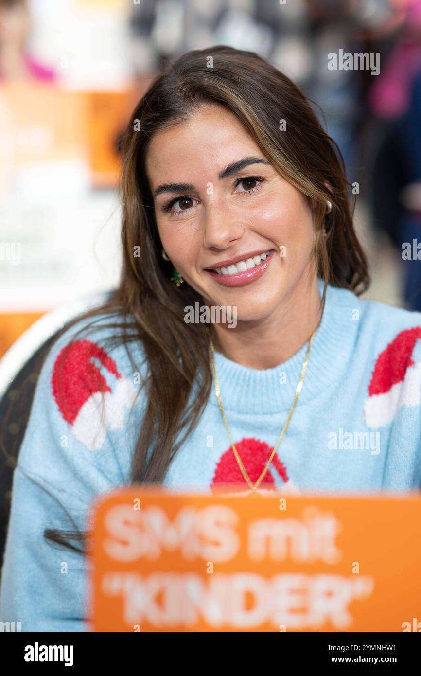 Sarah ENGELS, Saengerin, 29. RTL Spendenmarathon Wir helfen Kindern ...