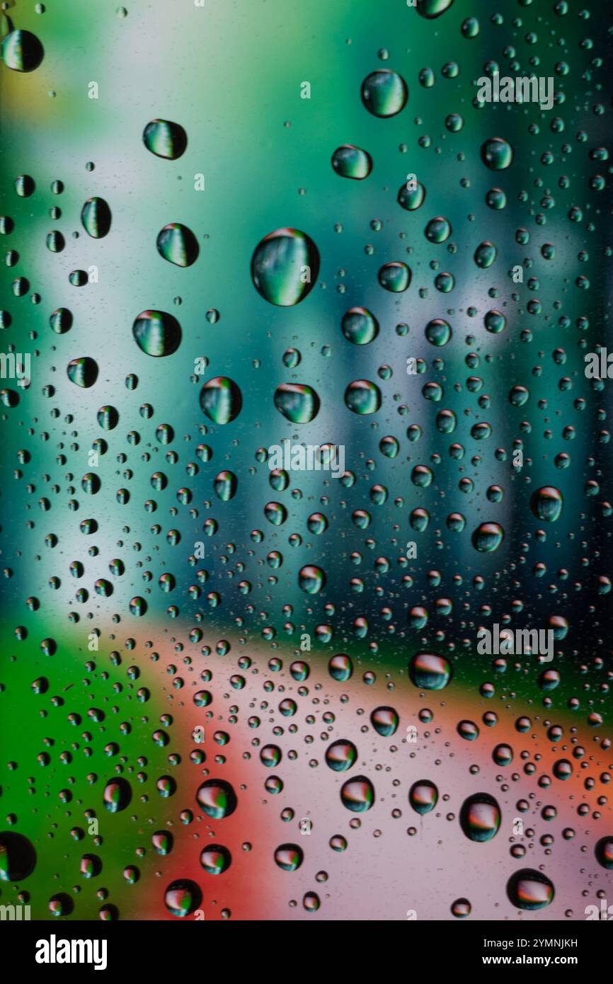 Light glow through wet window hi-res stock photography and images - Alamy