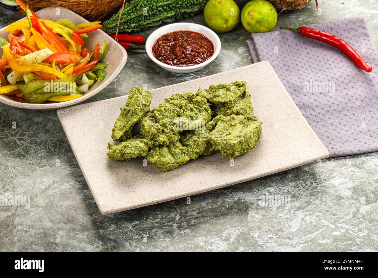 Indian cuisine - green Mint chicken tikka Stock Photo - Alamy