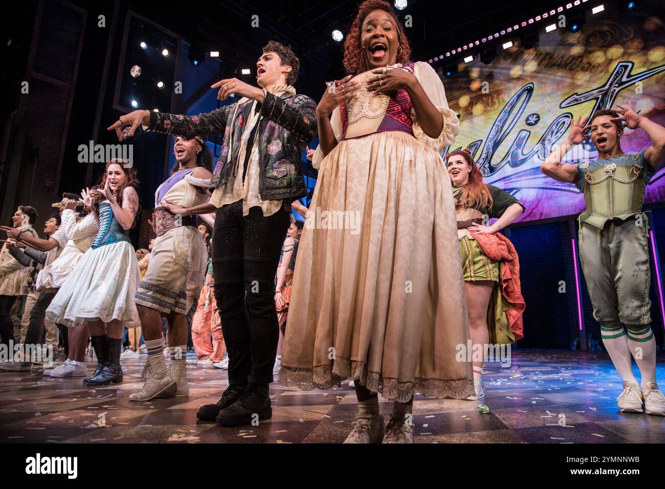 Ny. 21st Nov, 2024. Liam Pearce, Jeannette Bayardelle on stage for ...