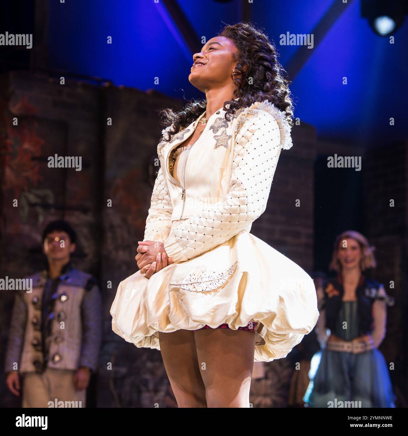 Maya simon hi-res stock photography and images - Alamy