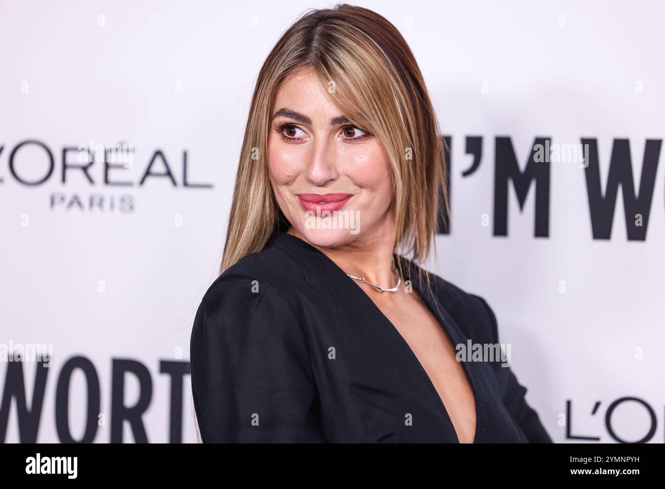 HOLLYWOOD, LOS ANGELES, CALIFORNIA, USA - NOVEMBER 21: Emma Slater ...