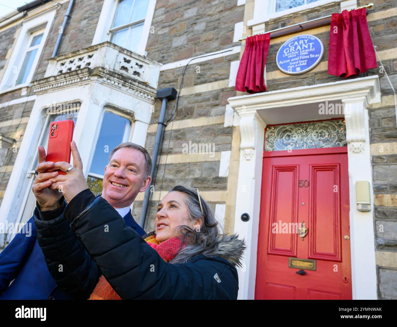 EDITORIAL USE ONLY (Left to right) Minister for Creative Industries, Arts and Tourism Sir Chris ...