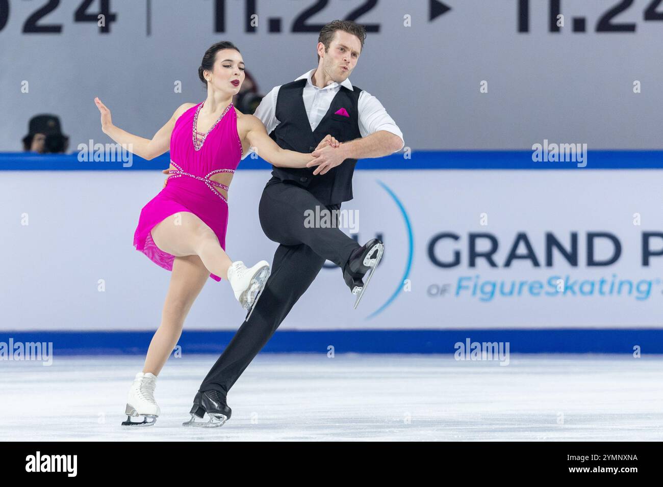 Chongqing. 22nd Nov, 2024. Lia Pereira (L)/Trennt Michaud of Canada ...
