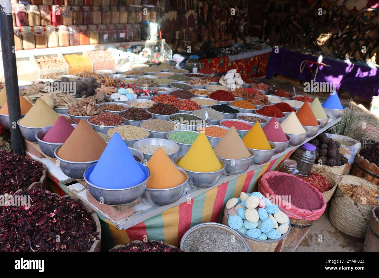 Local spices market in Aswan - Egypt Stock Photo - Alamy