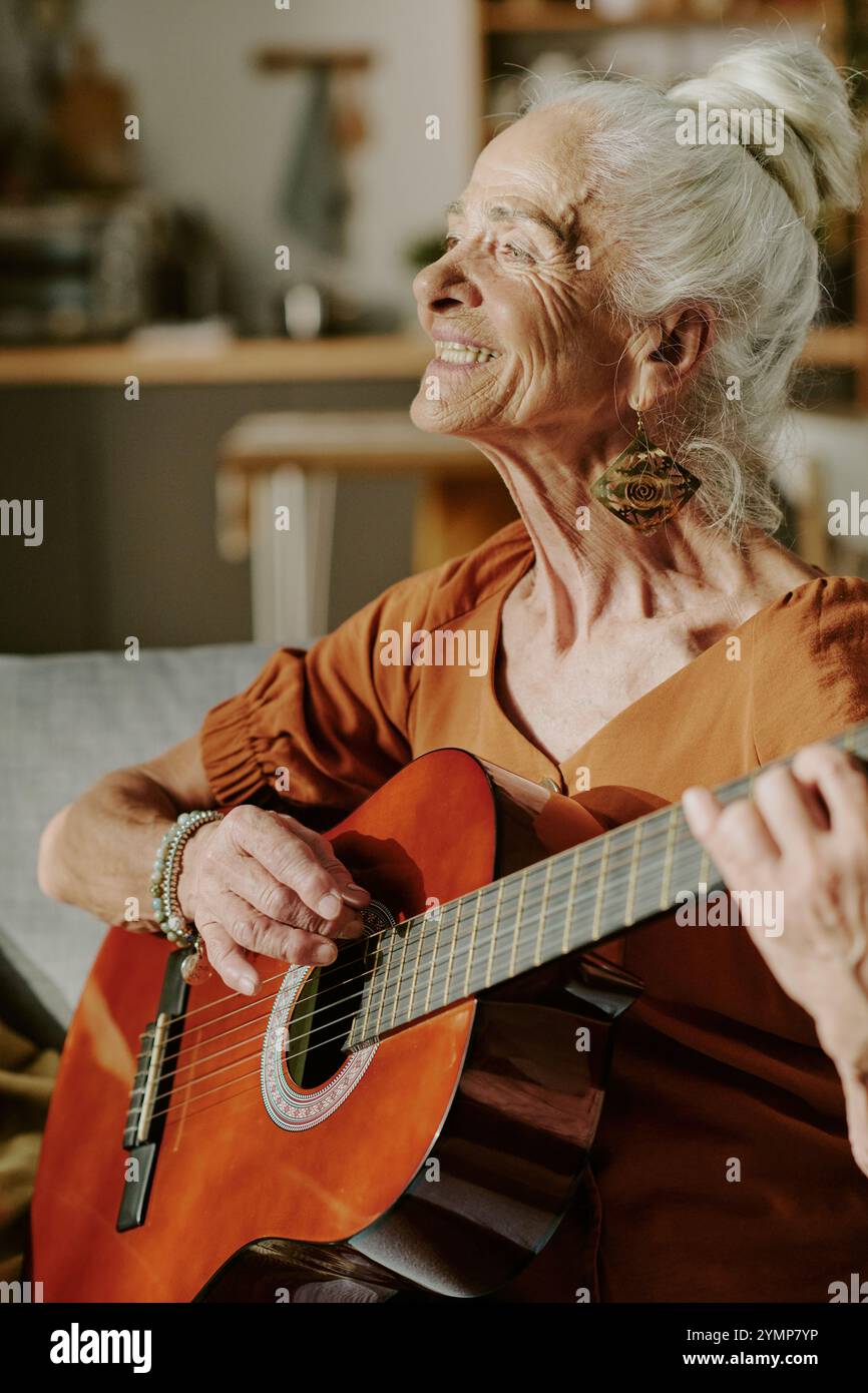Melodic harmony hi-res stock photography and images - Alamy