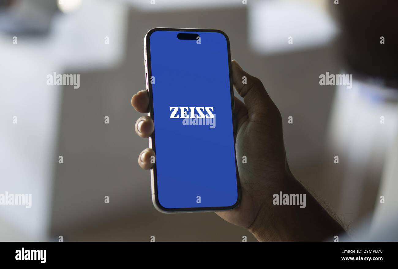 Zeiss logo on smartphone Stock Photo - Alamy