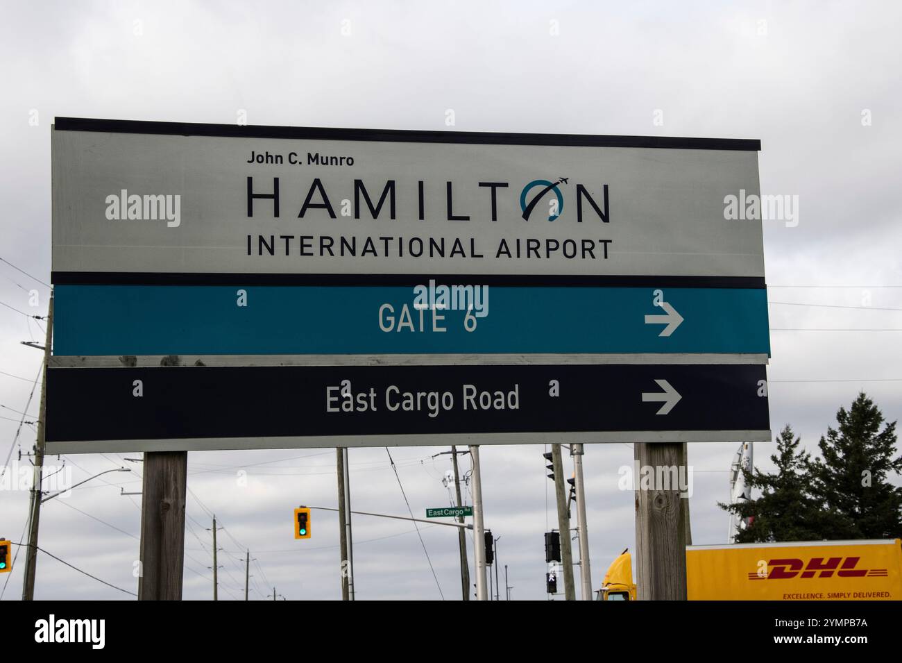 Directional sign to gate 6 at Hamilton International Airport on Airport ...