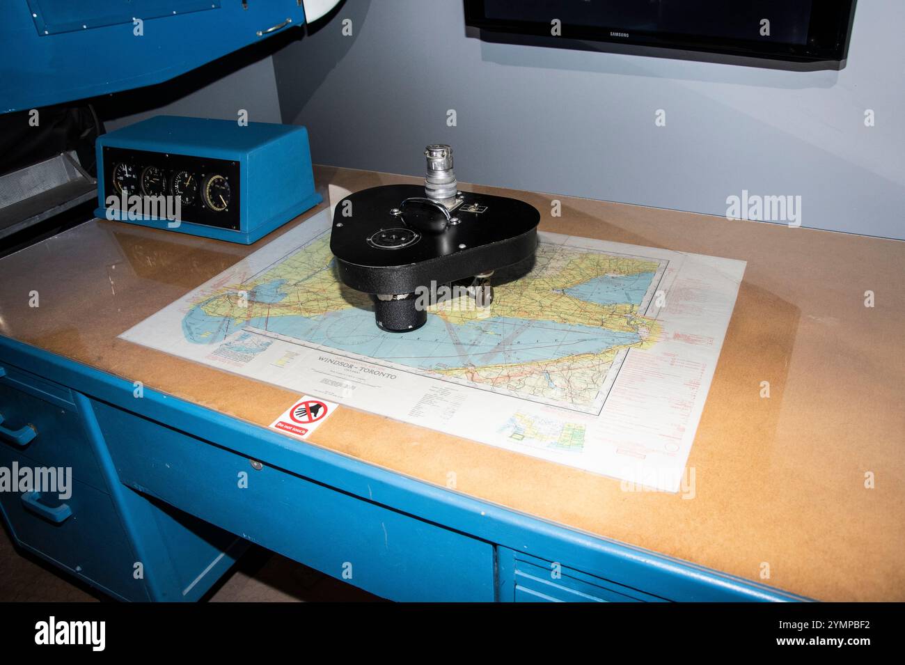 Link trainer hi-res stock photography and images - Alamy