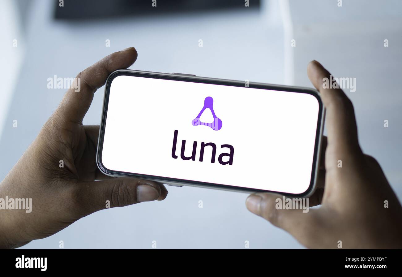 Amazon luna logo is displayed on smartphone. Amazon Luna is a cloud ...
