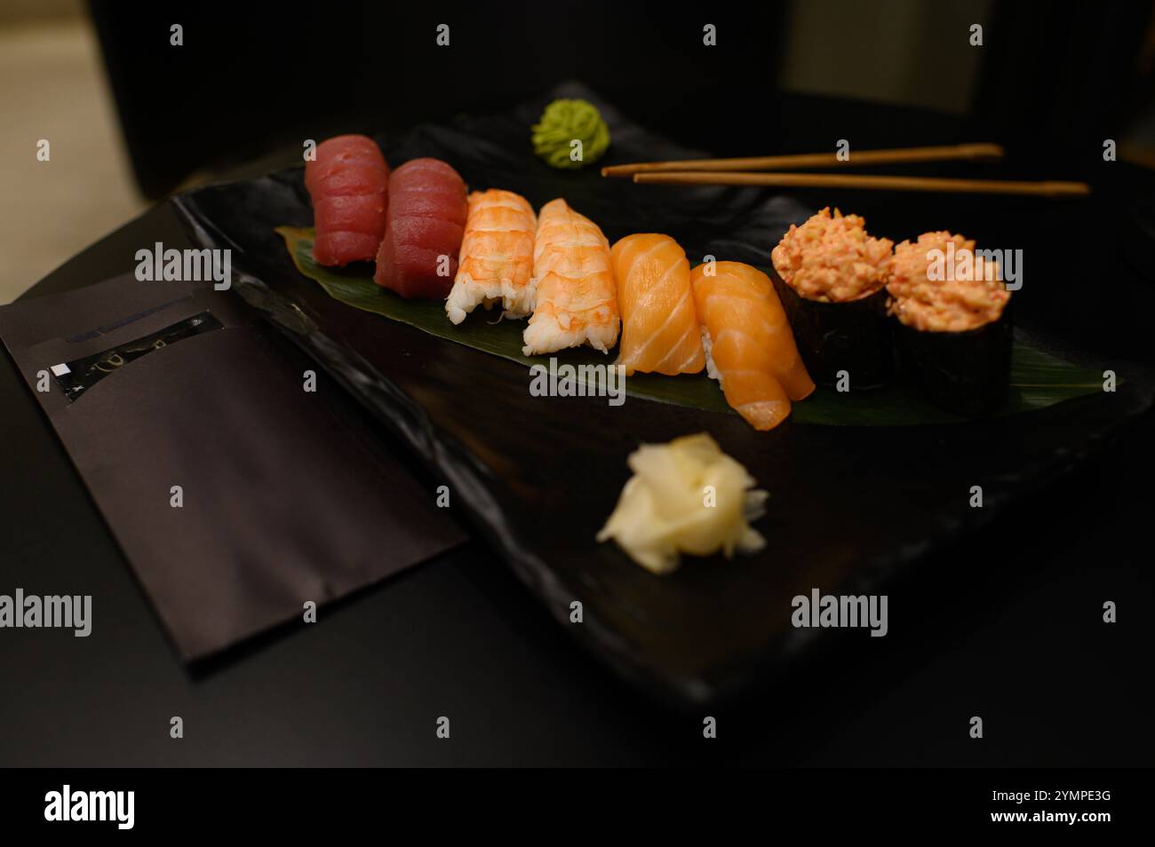 Sushi japanese japan ginger hi-res stock photography and images - Alamy