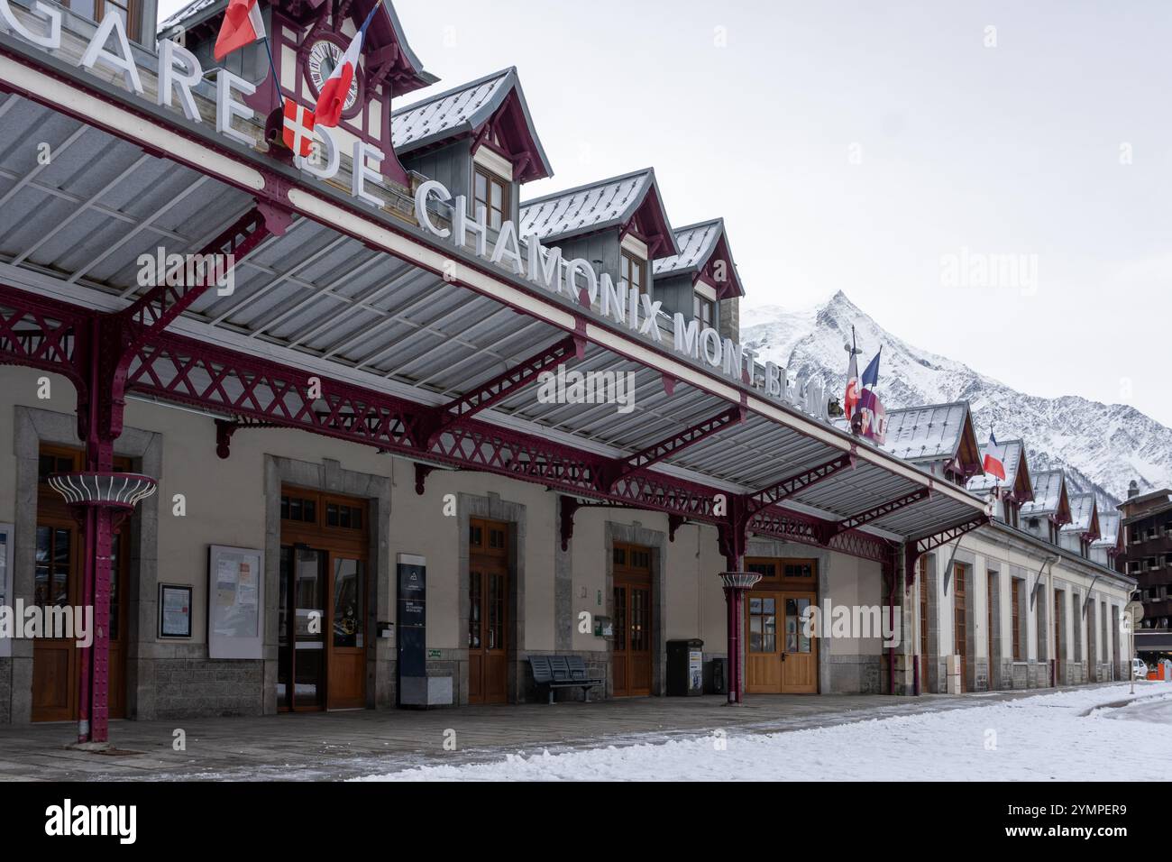 Chamonix mont blanc winter city hi-res stock photography and images - Alamy