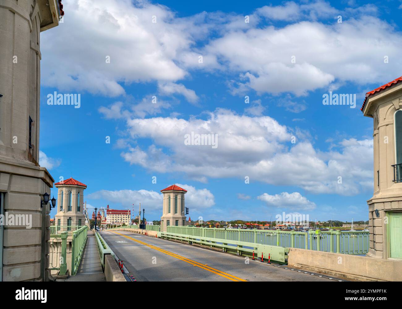 The Bridge of Lions over the Matanzas River, St Augustine, Florida, USA ...