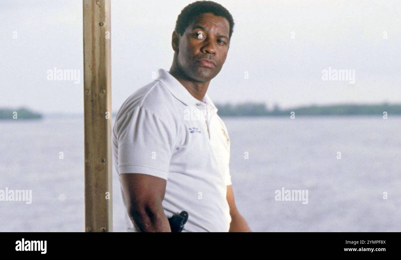 OUT OF TIME 2003 MGM film with Denzel Washington as Mathias"matt" Lee ...