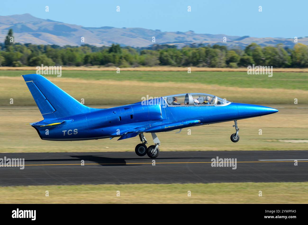 Aero L-39 Albatros jet trainer plane at Wings over Wairarapa airshow ...