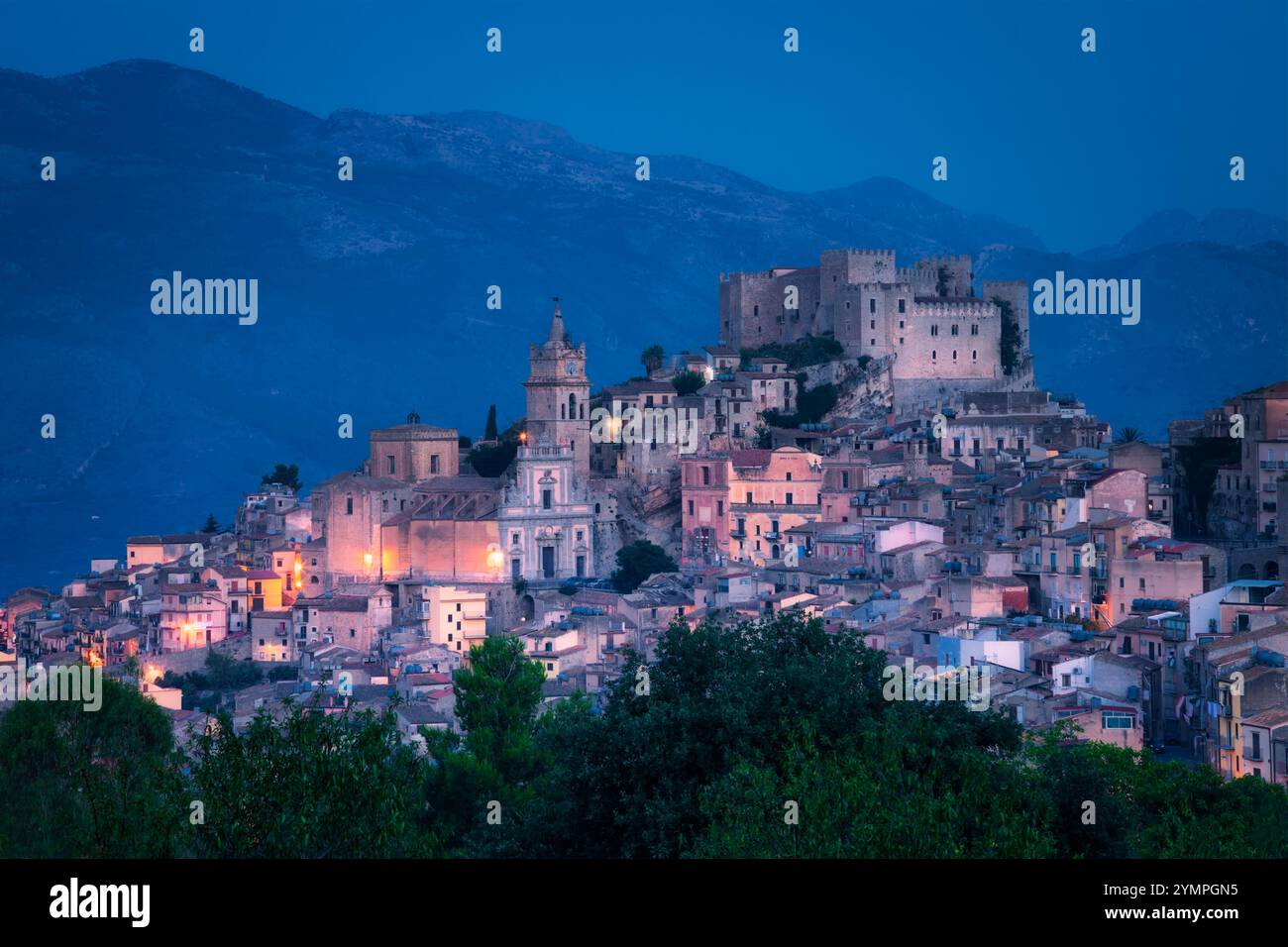 Cacamo in Sicily, Italy at dawn Stock Photo - Alamy