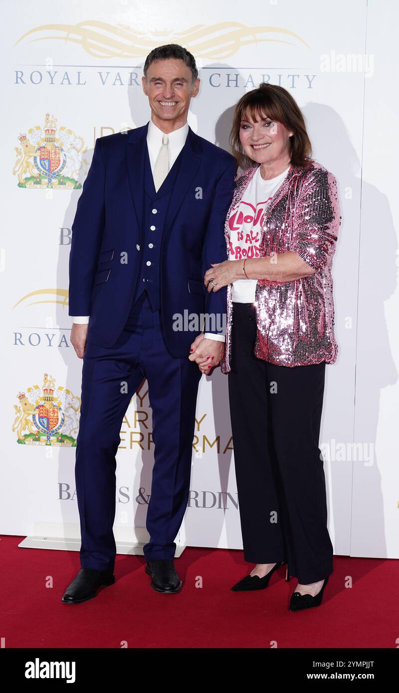 Marti pellow and lorraine kelly hi-res stock photography and images - Alamy