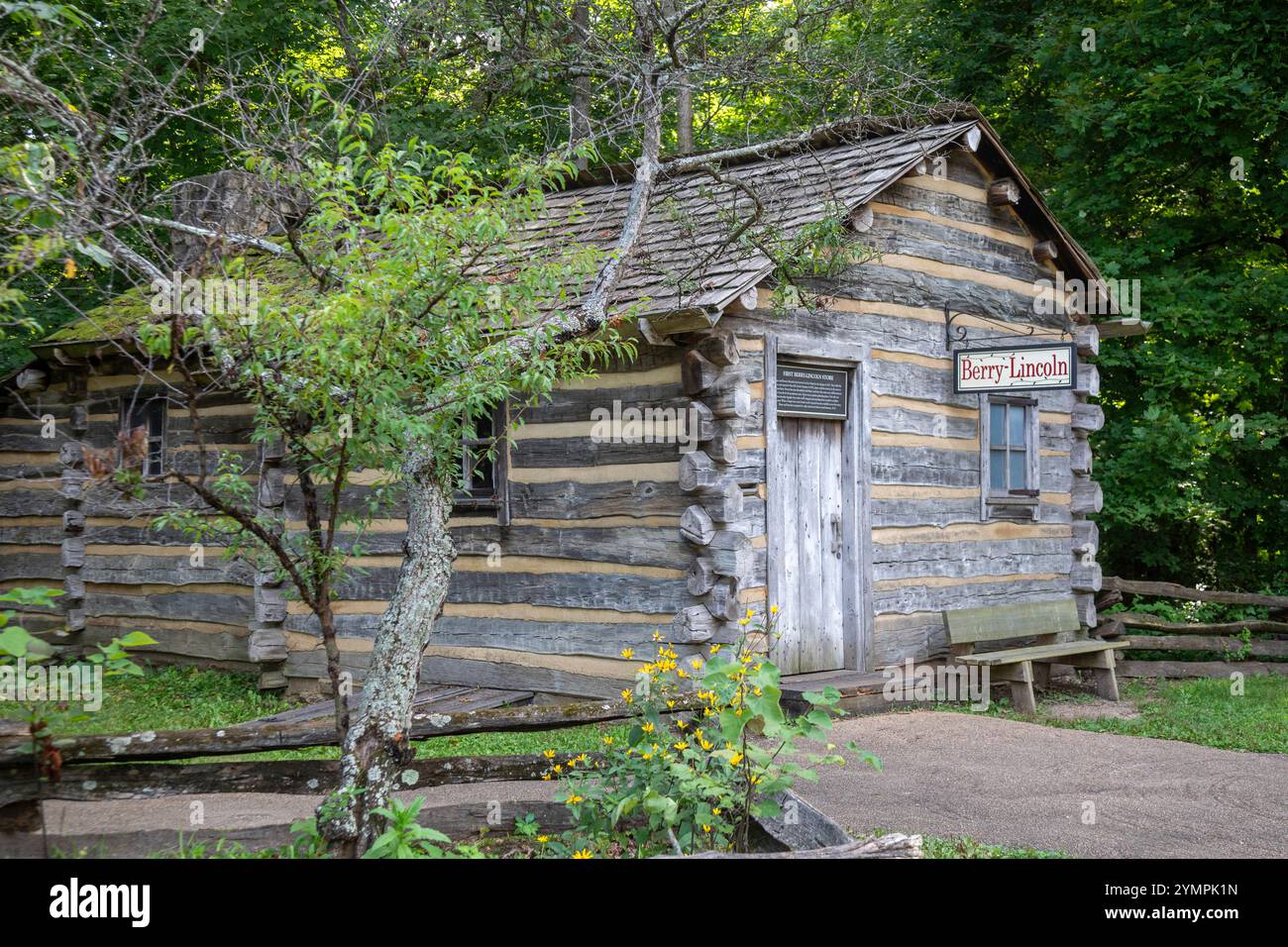 Petersburg, Illinois - The first Berry-Lincoln store, which Willian ...