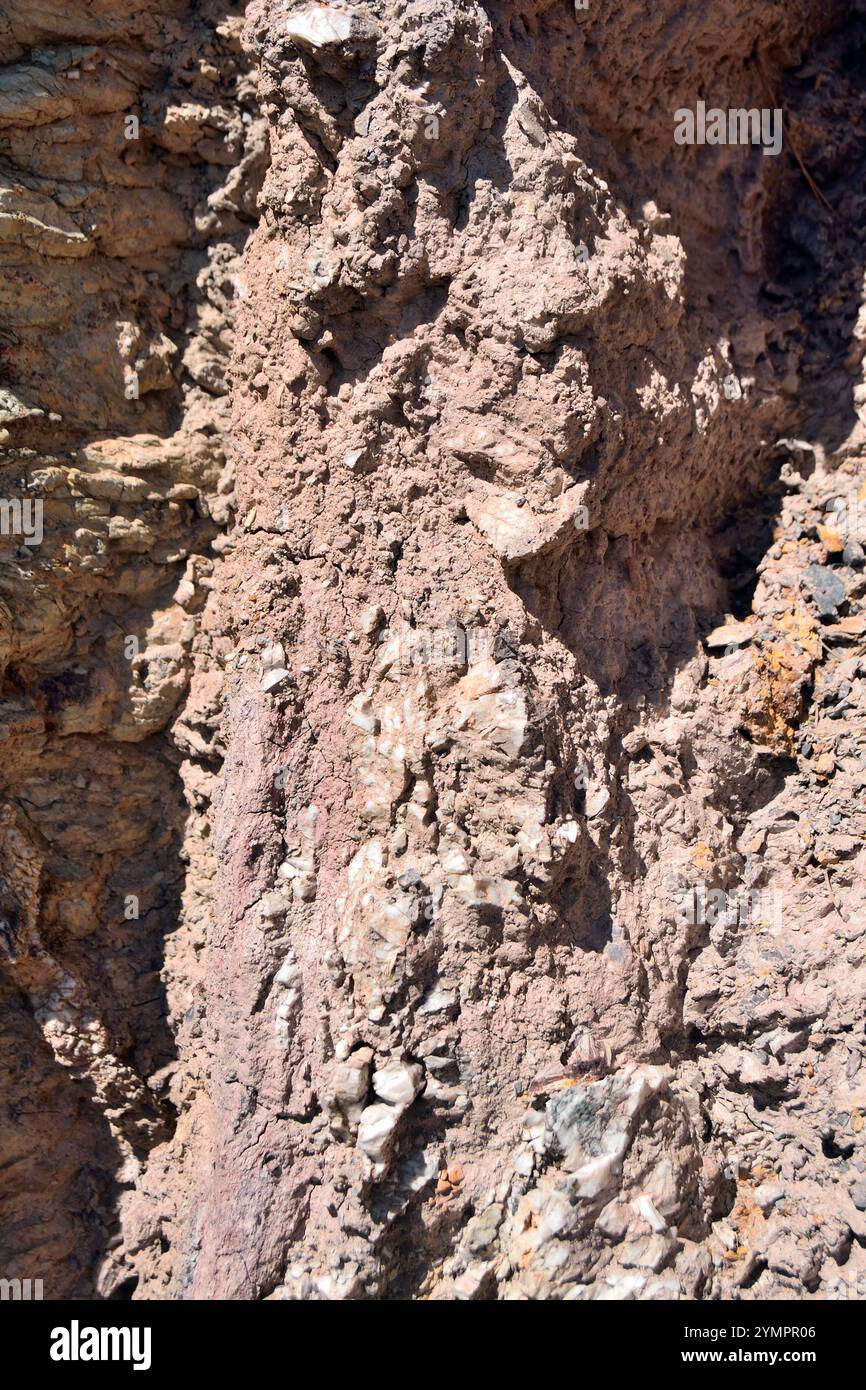 Grain bauxite into a mass of limestone Stock Photo - Alamy