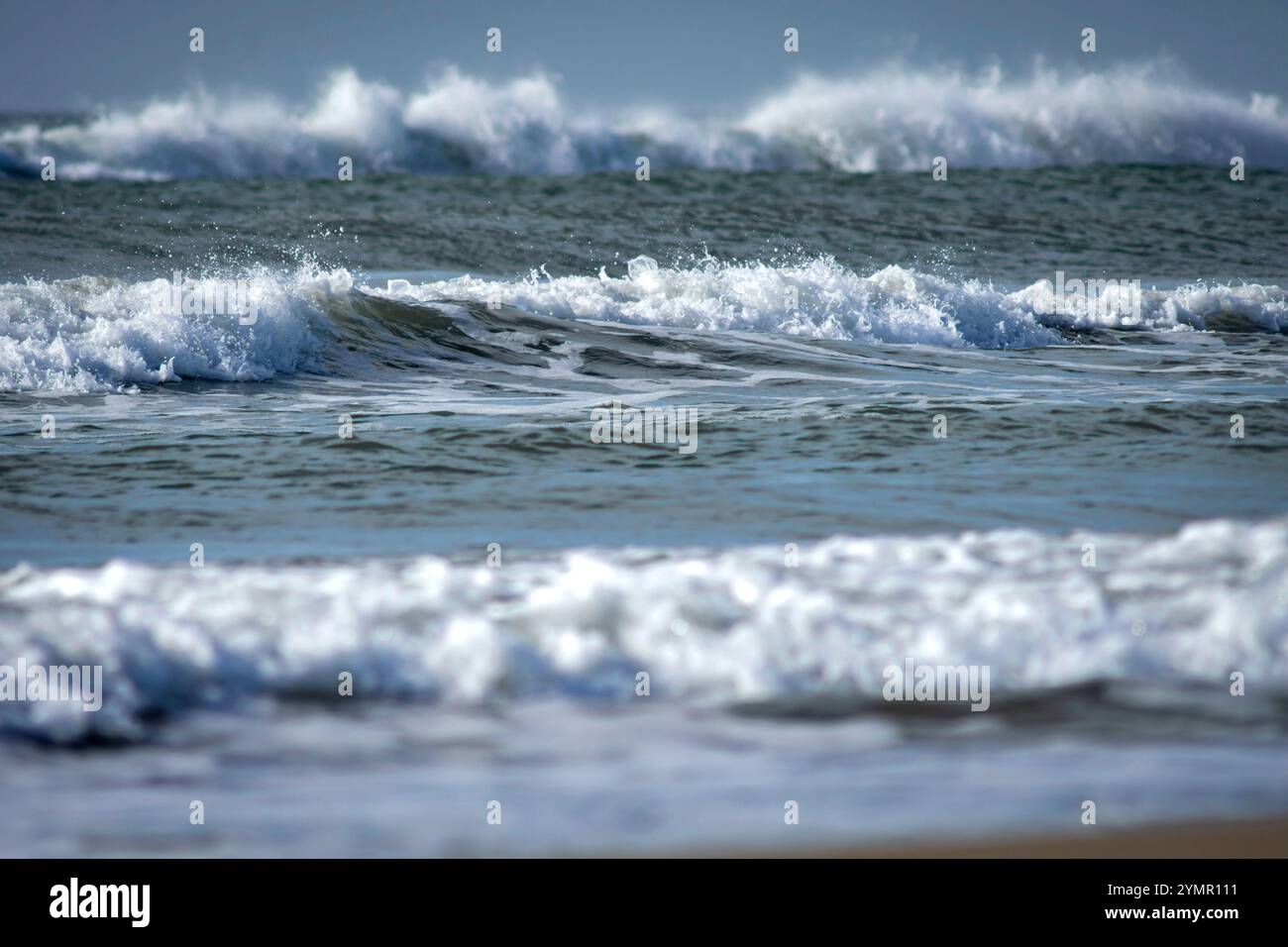 Beautiful waves on sea hi-res stock photography and images - Alamy