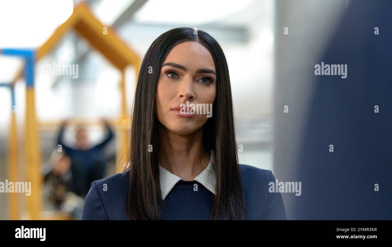 Subservience megan fox hi-res stock photography and images - Alamy