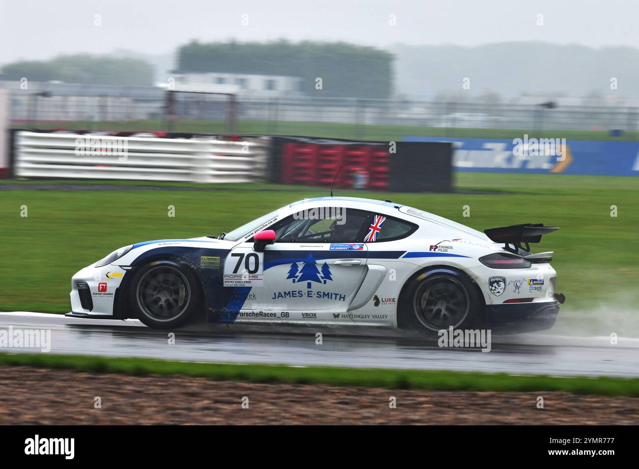 Samuel Harvey, Porsche 718 Cayman GT4 Clubsport, Xentek Motorsport ...