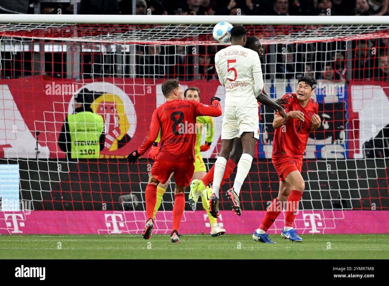 22 November 2024, Bavaria, Munich: Soccer, Bundesliga, Bayern Munich ...