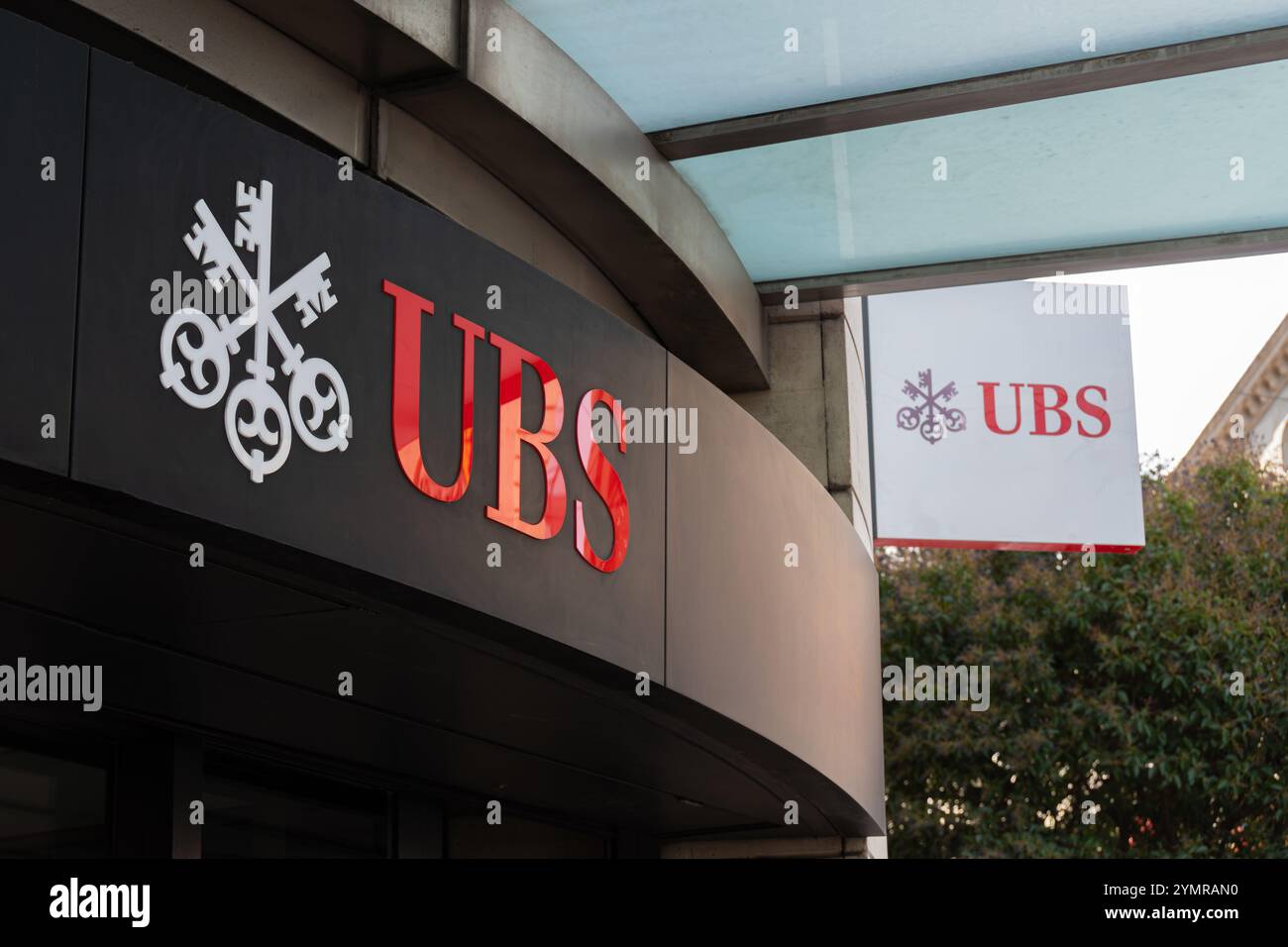 Union private bank hi-res stock photography and images - Alamy